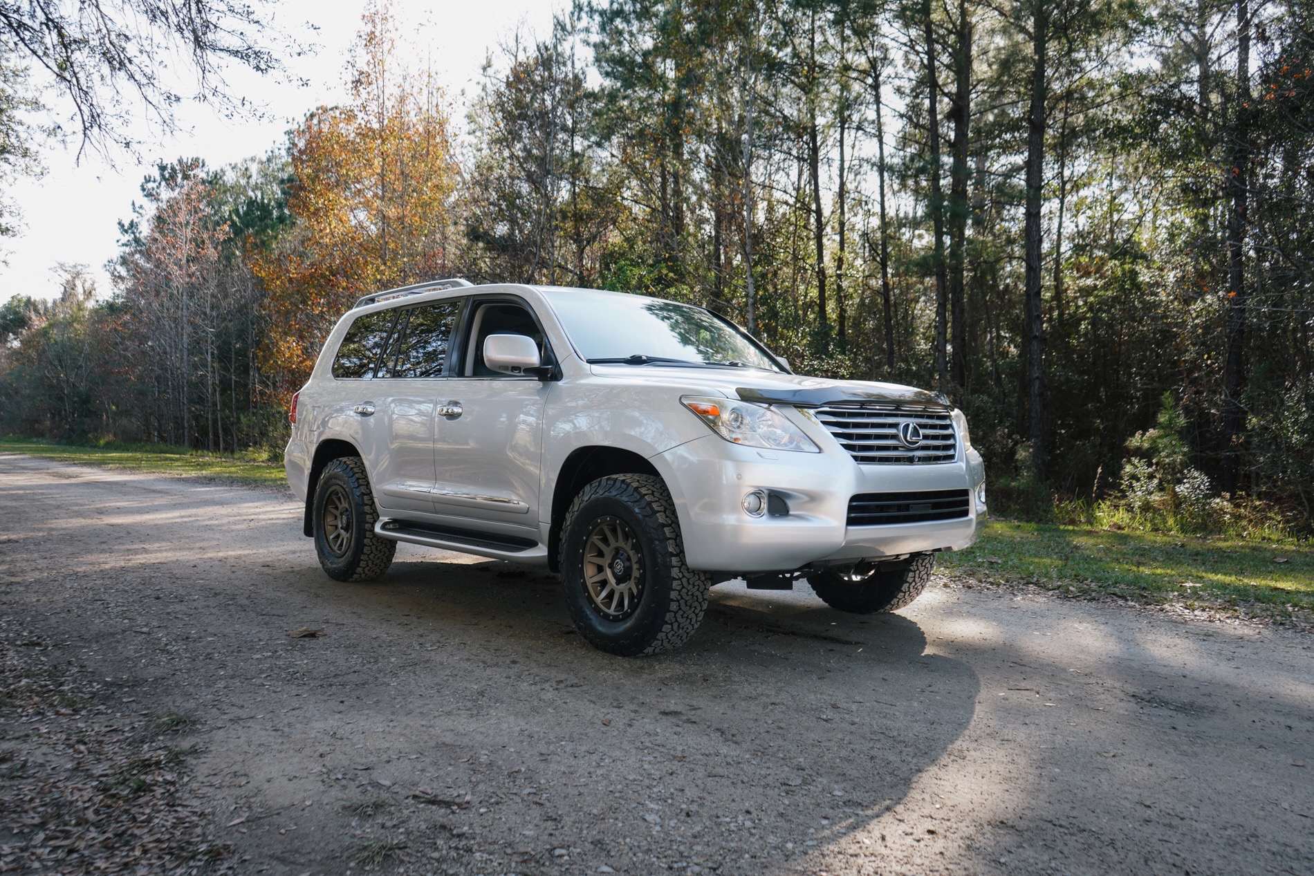 Used 2009 Lexus LX 570 For Sale ($29,800) | Kings Chariot Stock #3421
