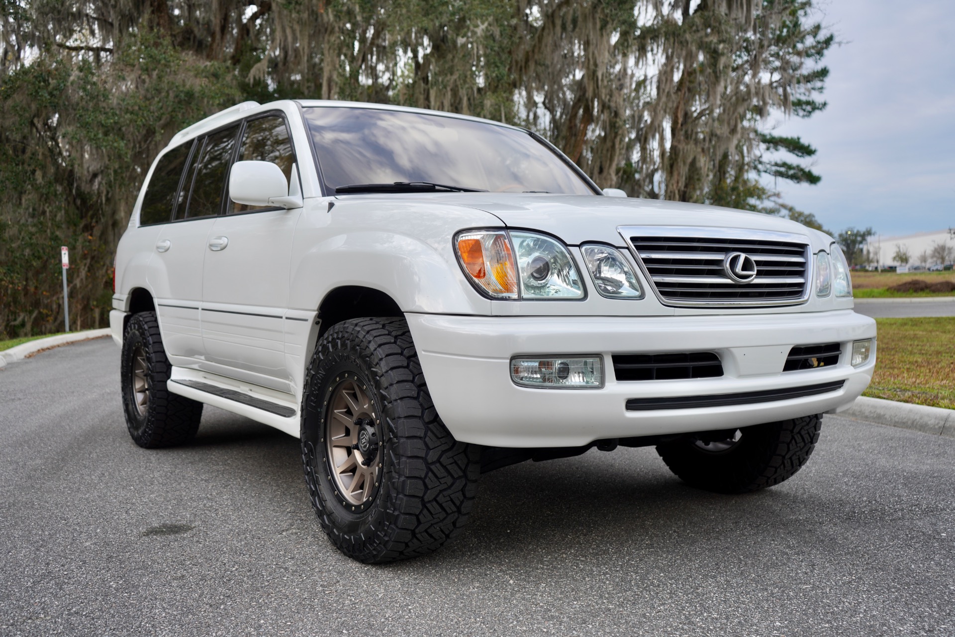 Used 2003 Lexus LX 470 LOW MILES KINGSCHARIOT OVERLAND For Sale (Sold ...