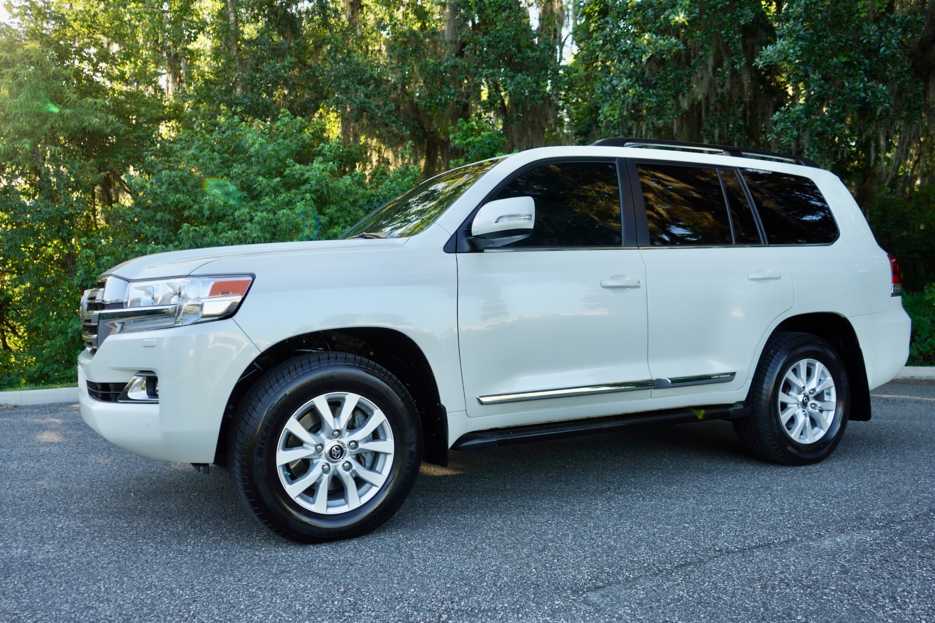 Used 2016 Toyota Land Cruiser 200 WHITE AND TERRA BROWN EXQUISITE For ...