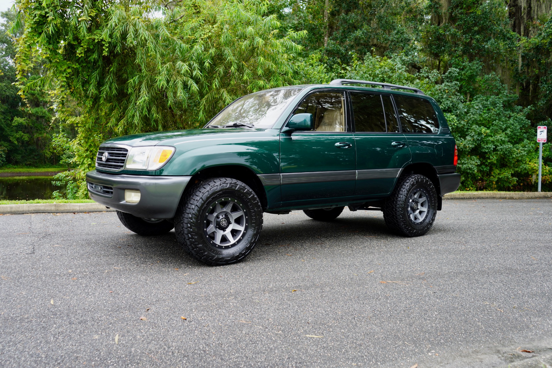 Used 1999 Toyota Land Cruiser DIFF LOCK 100 SERIES IMPERIAL JADE MICA ...