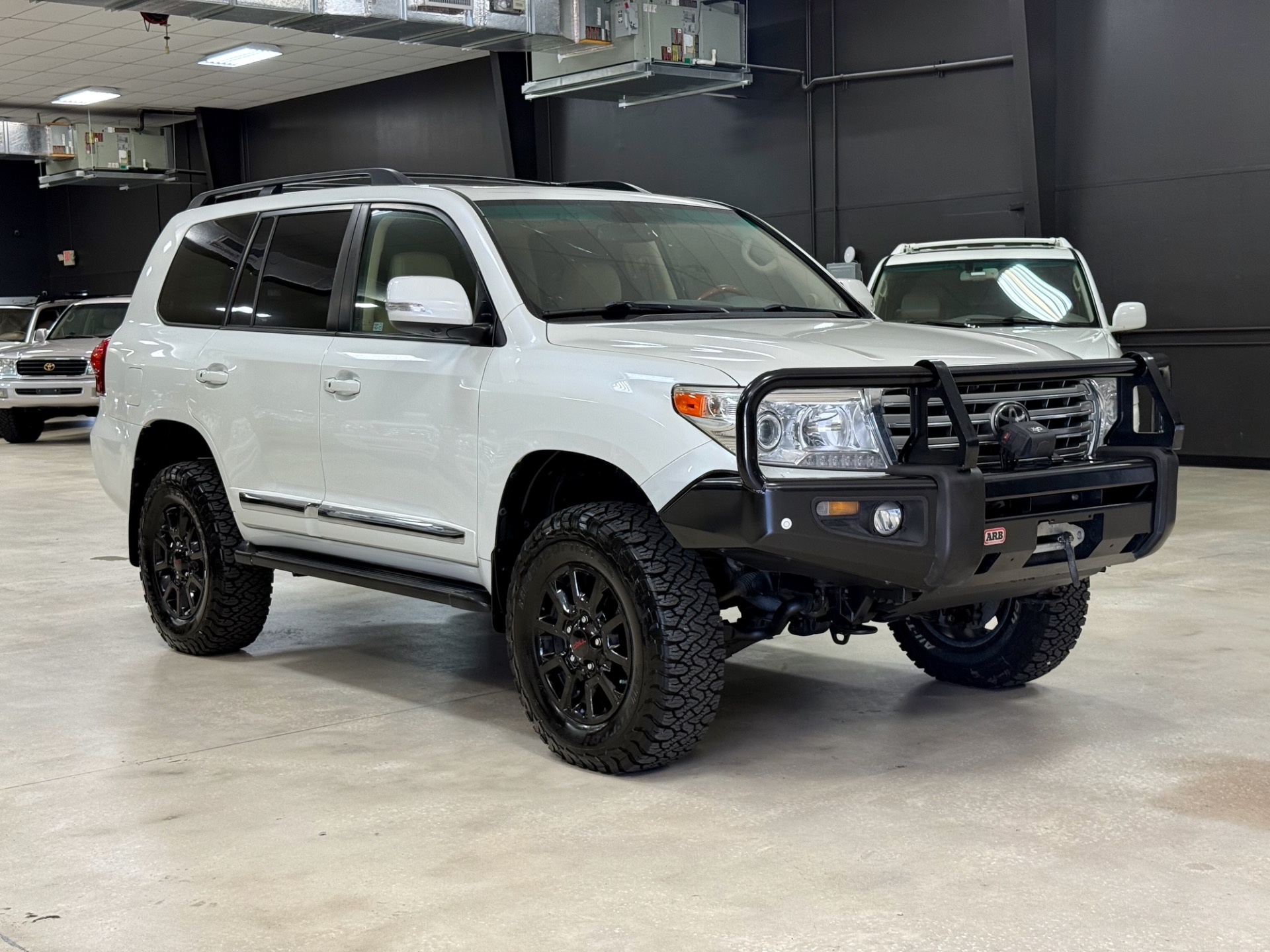 Used 2015 Toyota Land Cruiser 200 SERIES EXCEPTIONAL BUILD For Sale ...